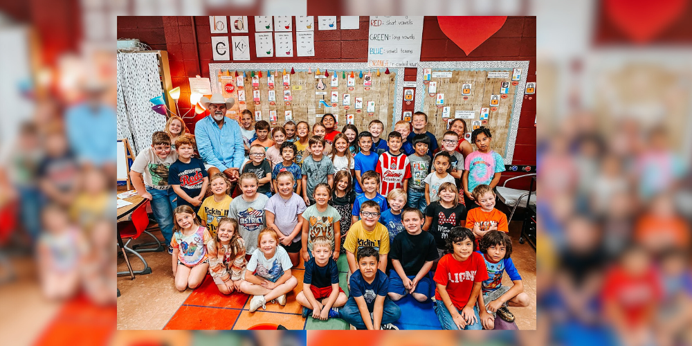 Second Grade Reader Mr. Randy Hedge | Horatio Public Schools